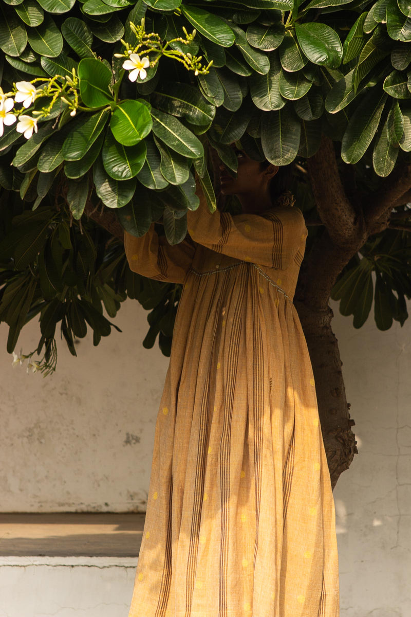 Luxury Sustainable Dresses | Timeless Handcrafted Eco-fashion | Karnam